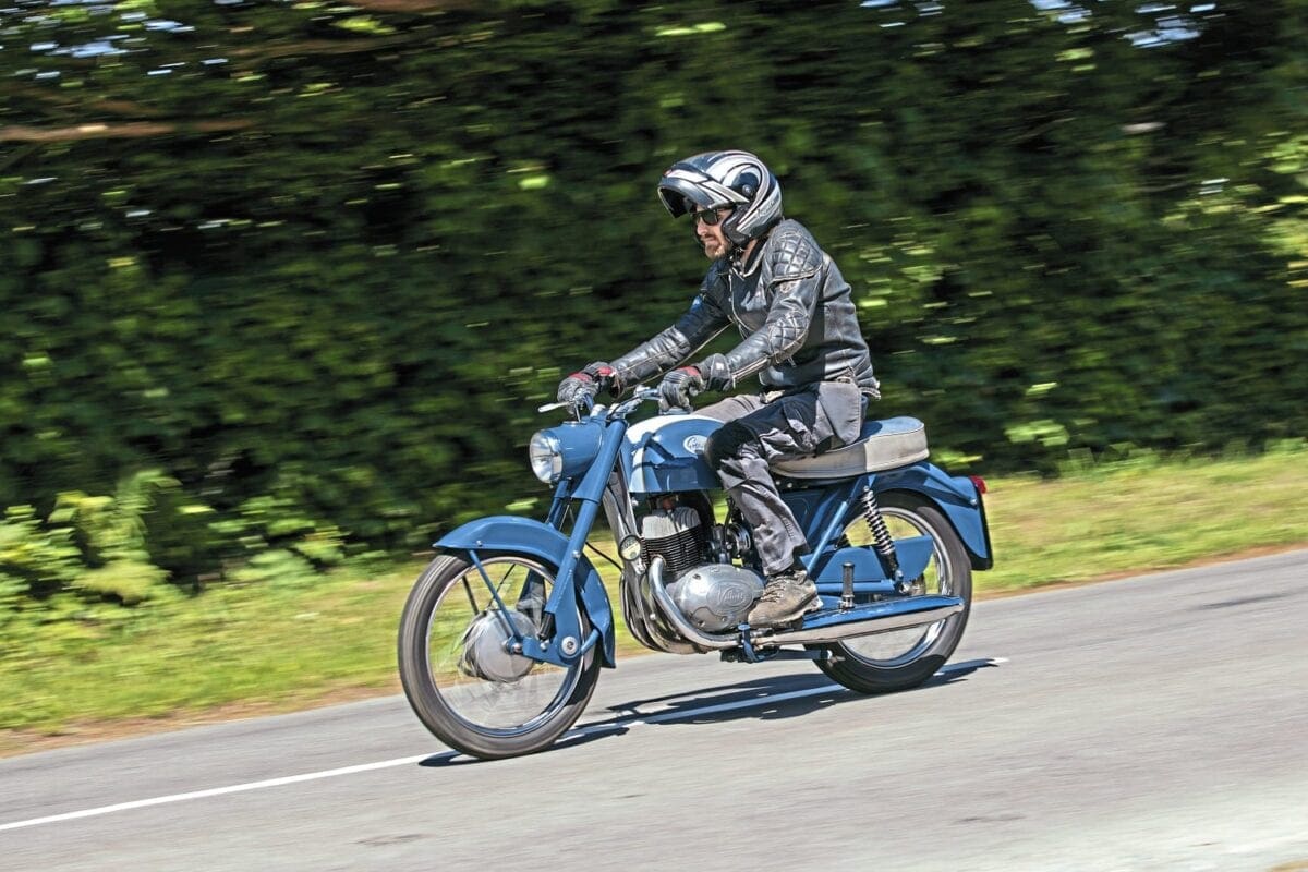Greeves Essex Twin - Classic Bike Guide